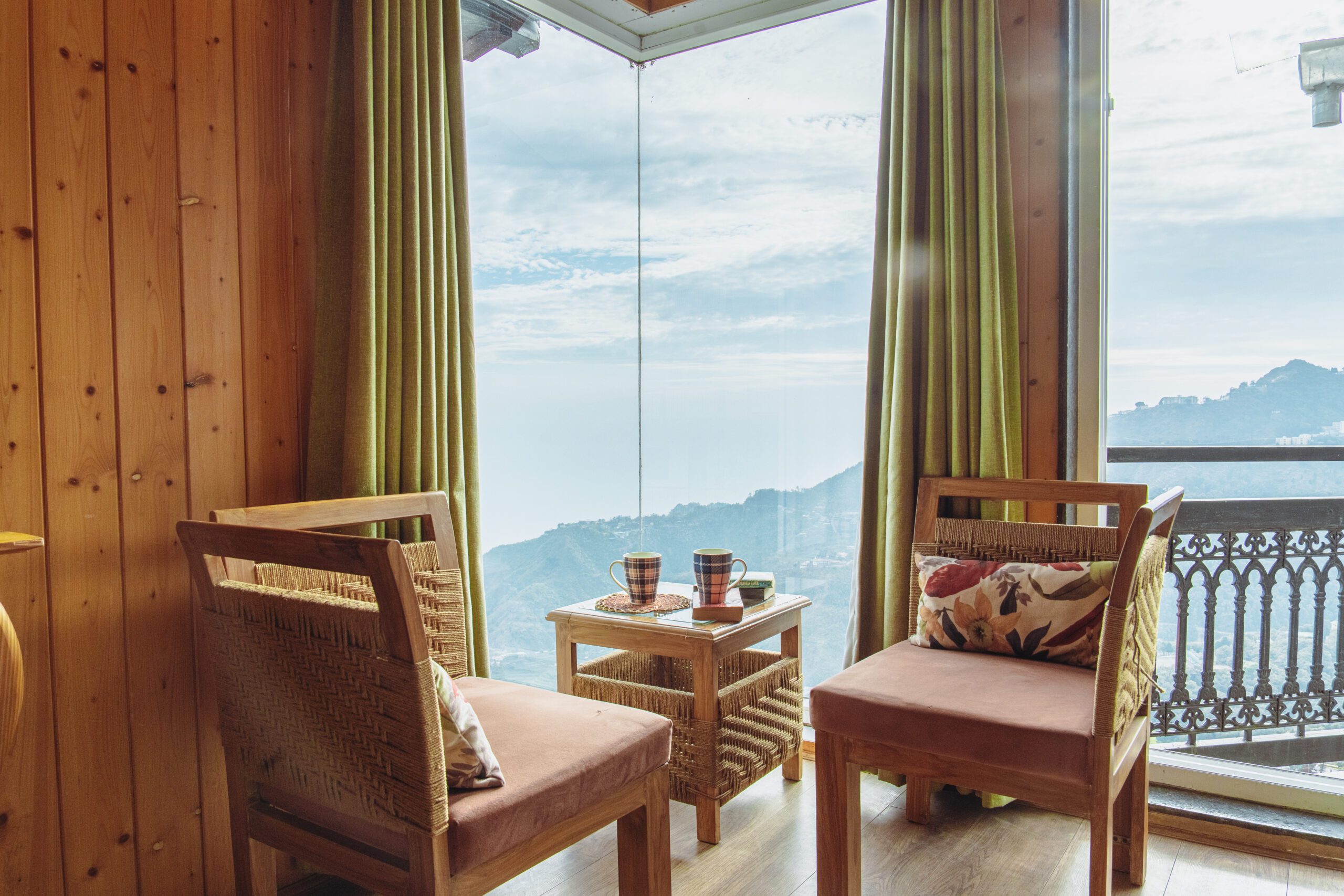 Best Time to Visit Mussoorie – Weather, Snowfall Season